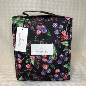 Vera Bradley | Bags | Vera Bradley Lunch Sack Winter Berry Nwt | Poshmark